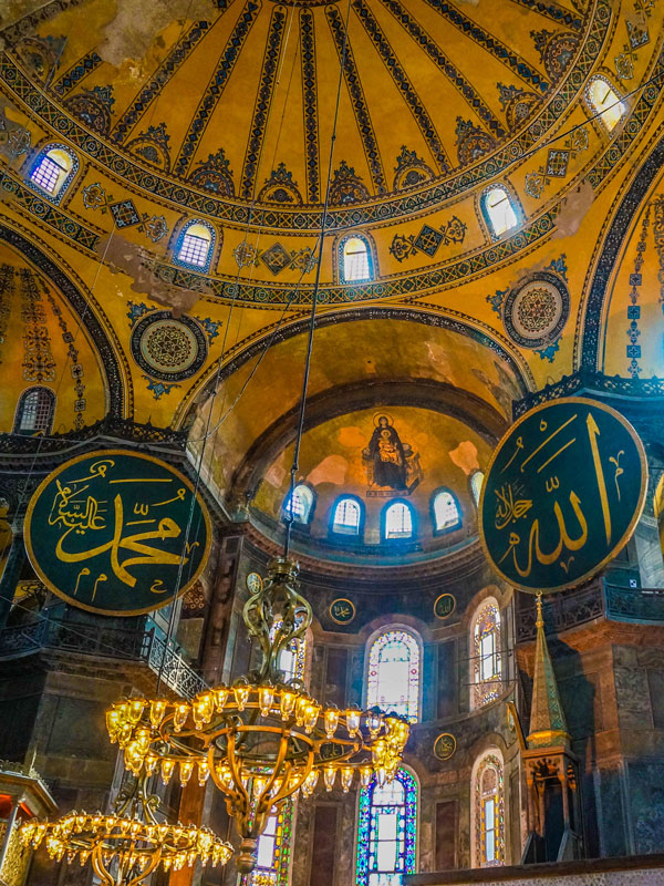 The 10 Dishes You Must Try in Turkey